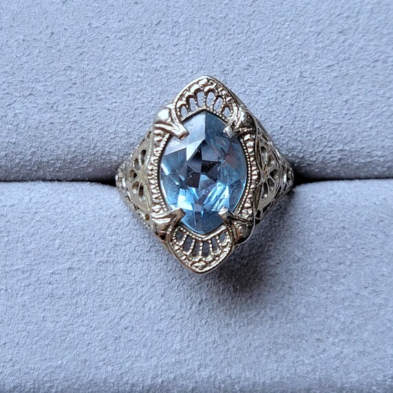 Antique Art Deco 10k Gold Filigree Blue Paste Faceted Gem
