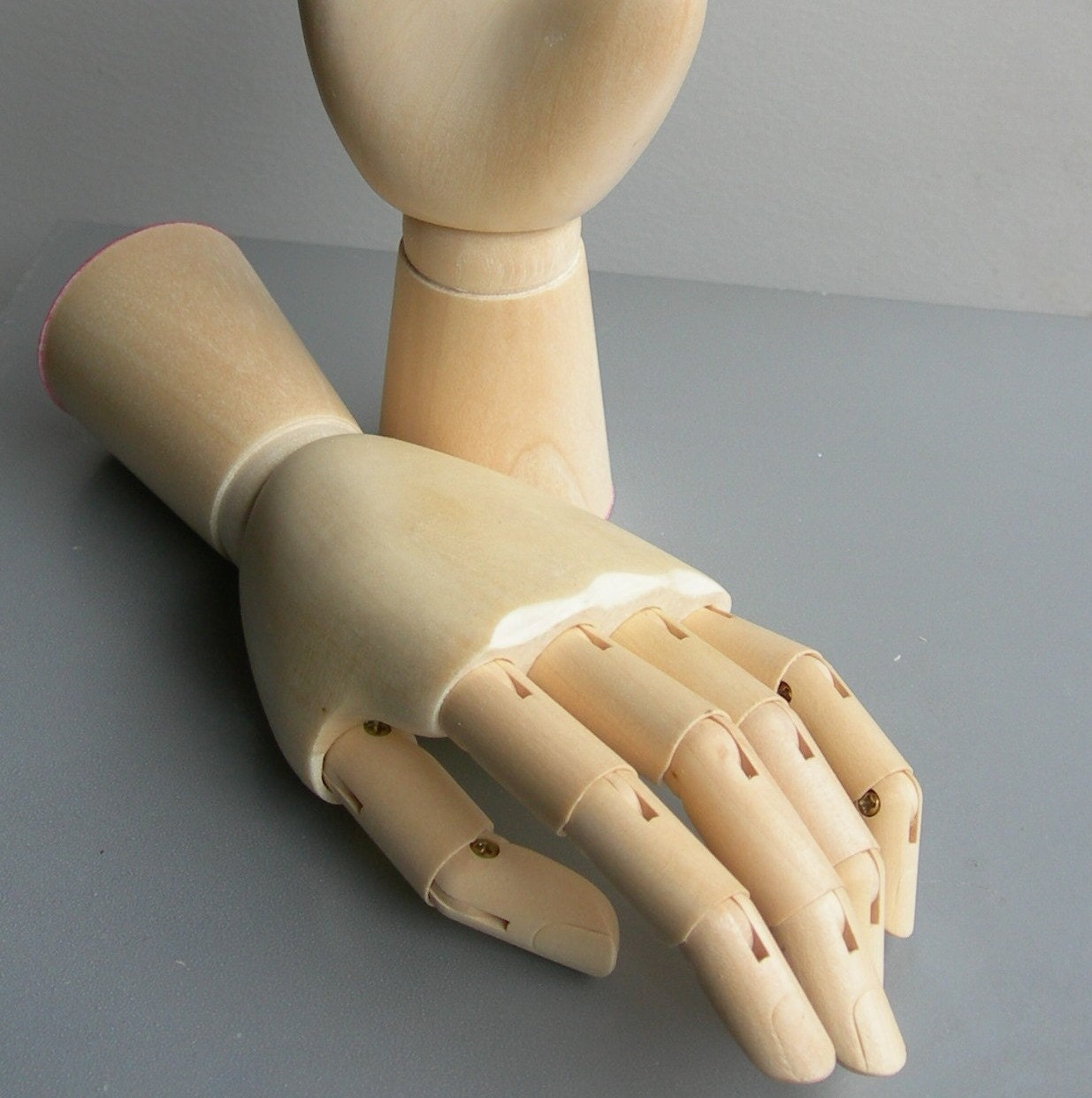 6 Inch Wooden Mannequin DISPLAY HAND SMALL Manikin New - Etsy