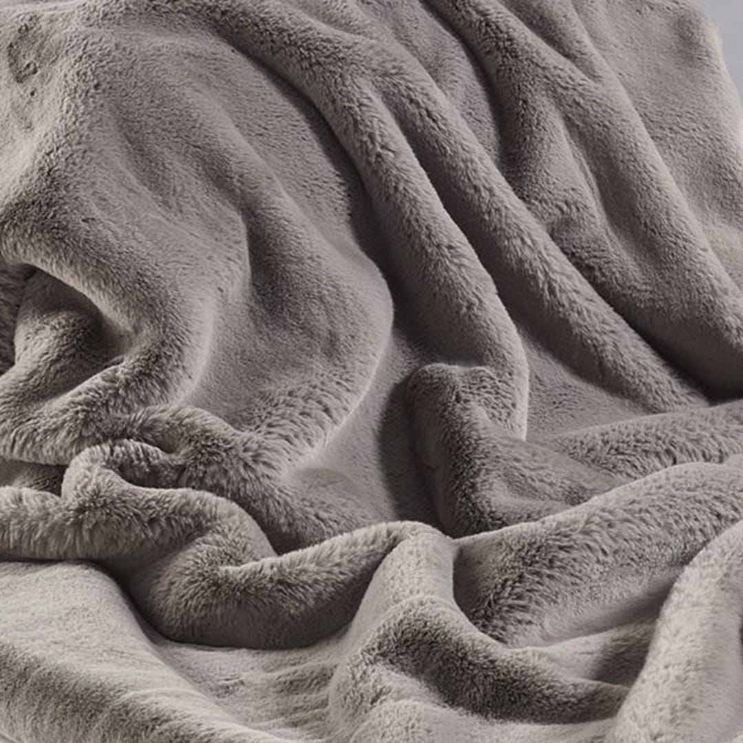 Grey Faux Fur Fabric - Soft Grey - Fat Quarters - Luxury Katrina ...