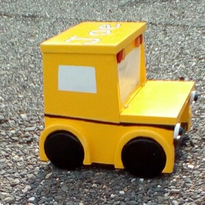 School Bus Step Stool for Kids - Etsy