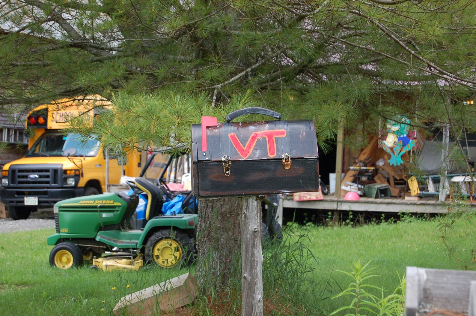 Lunch Pail Mailbox, Lunch Mailbox. Old Black Lunch Box Mailbox, Beaten ...