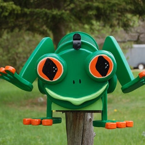 Tree Frog Custom Mailbox, Animal Gift,crossknots Woodworking, Custom ...