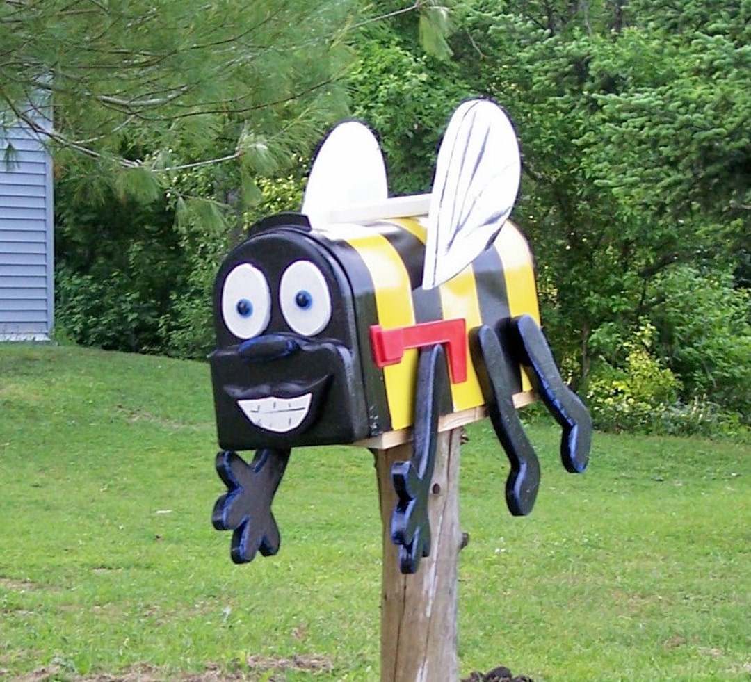 Bumble Bee Mailbox, Bee Mailbox, Bug Mailbox, Animal Mailbox, Flapping ...