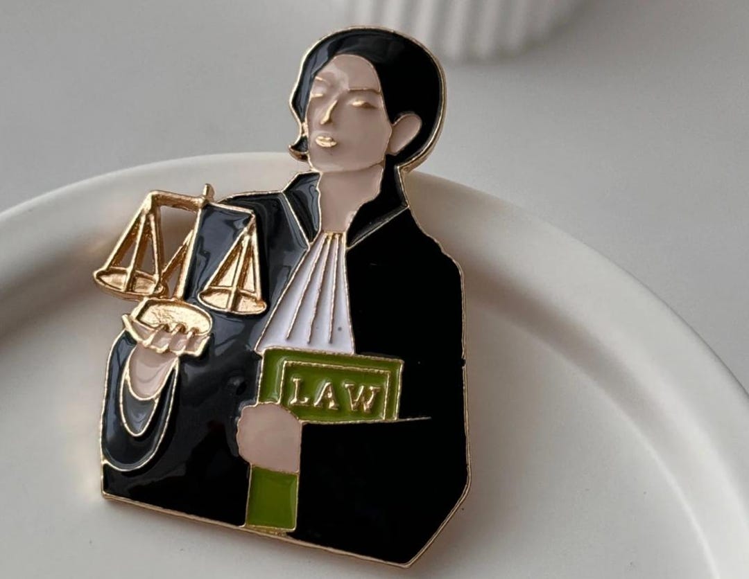 Law Scales of Justice Pin Legal Emblem Luxury Gifts Lawyer Graduation ...