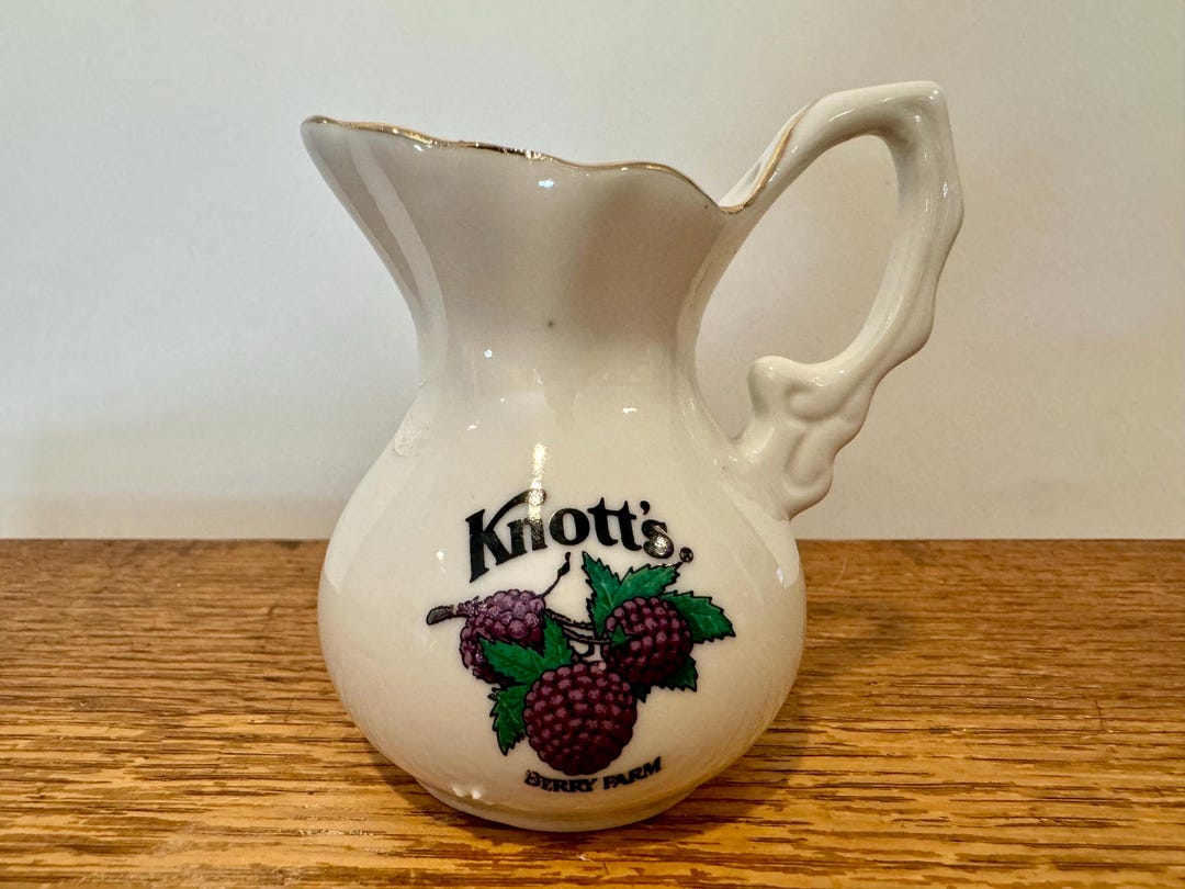Knott’s Berry Farm Souvenir Miniature Pitcher Toothpick Holder Vintage ...