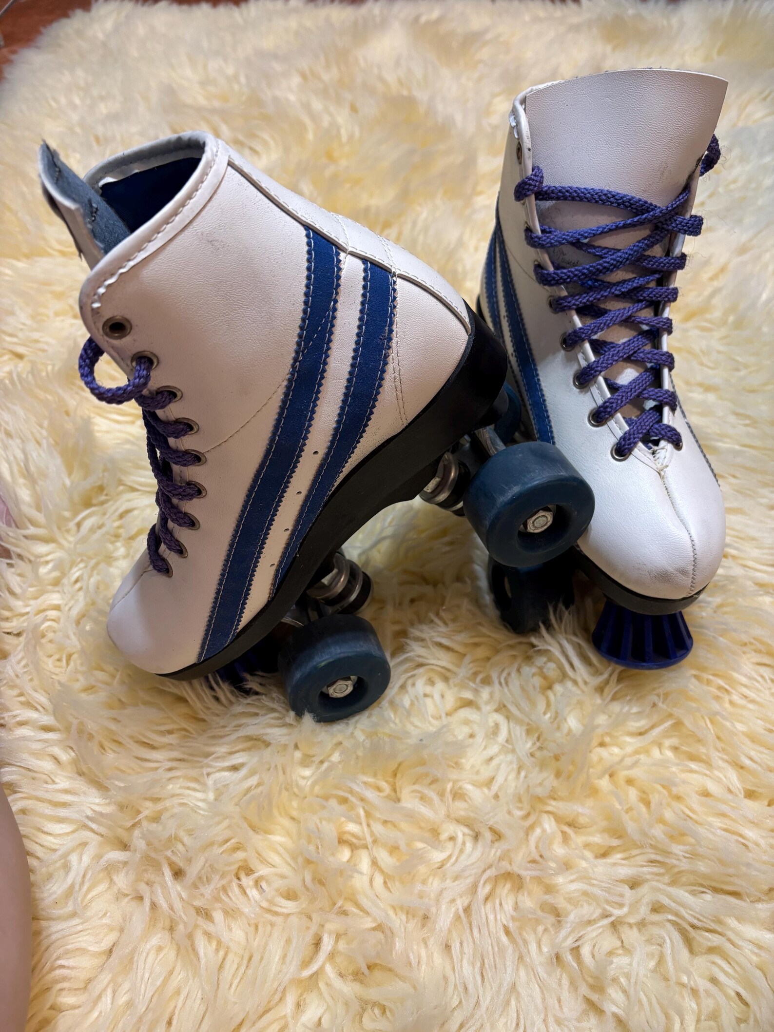 Vintage White & Blue Quad Roller Skates - Size 3 - Retro High-top With ...