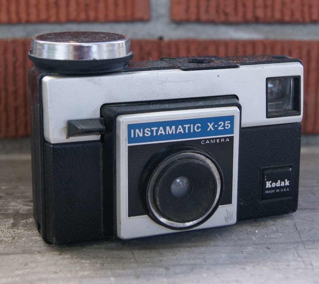 Vintage Kodak Instamatic X-25 Camera USA - Etsy