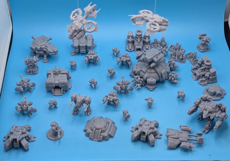 Terran Miniature Base - Deluxe (42 PC Set) - Starcraft Diorama - Etsy