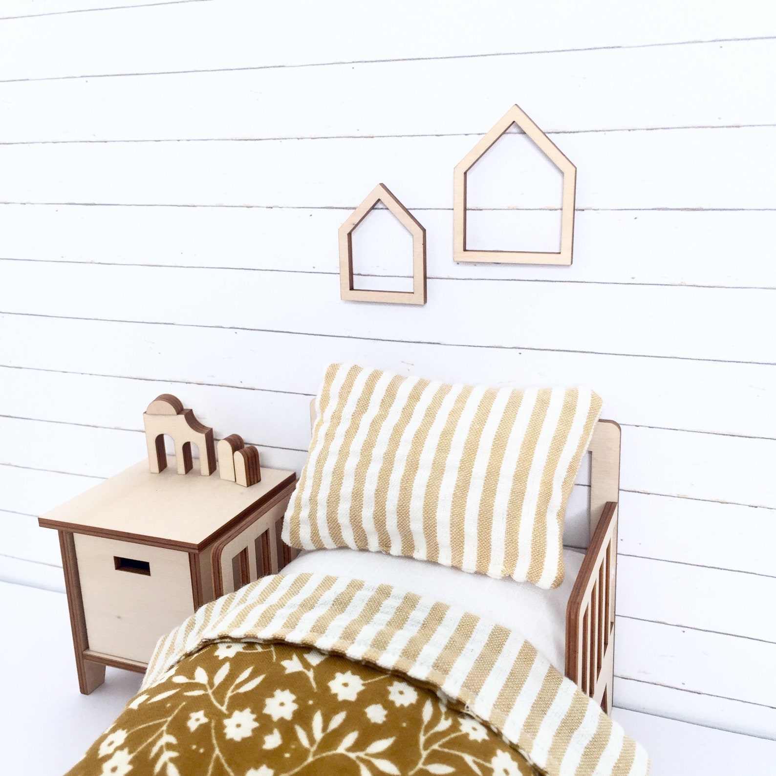 Miniature Wooden House Shaped Frames Set of 2 Modern | Etsy