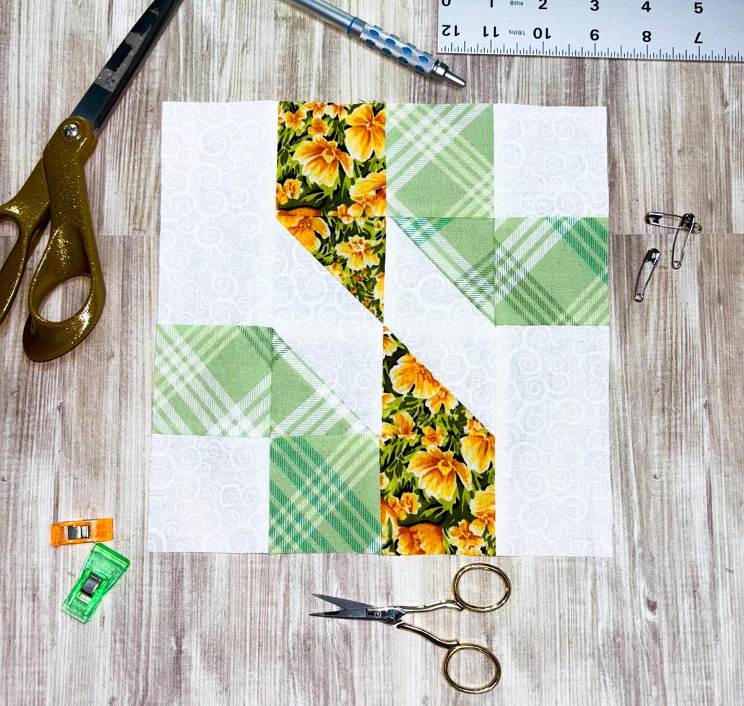 Twists and Turns Quilt Block Pattern - Etsy