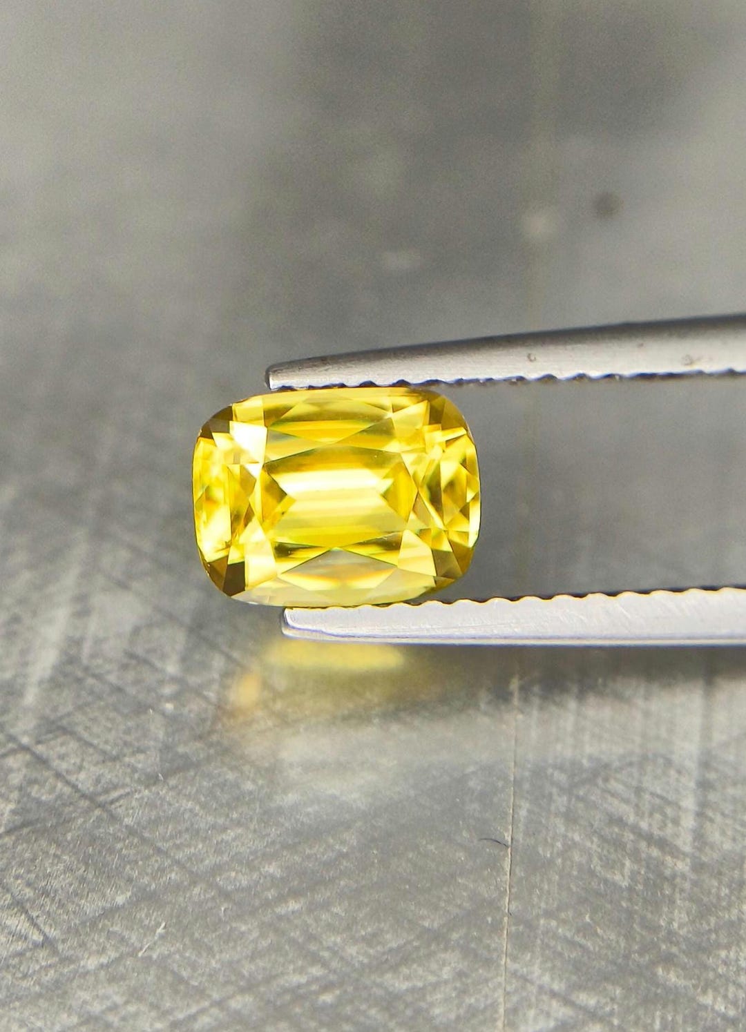 1.42ct Valuable! Very Rare Genuine Sphene Titanite Rare Gemstone Earth ...