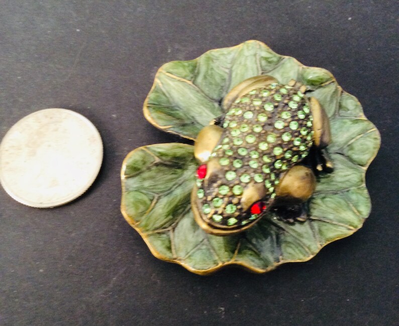 SALE How Adorable Enameled and Jeweled Frog Trinket or Pill Box From ...