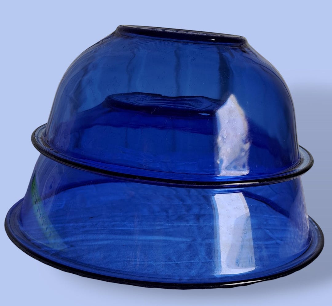 Cobalt Blue Pyrex Mixing Bowl Set of 2. - Etsy