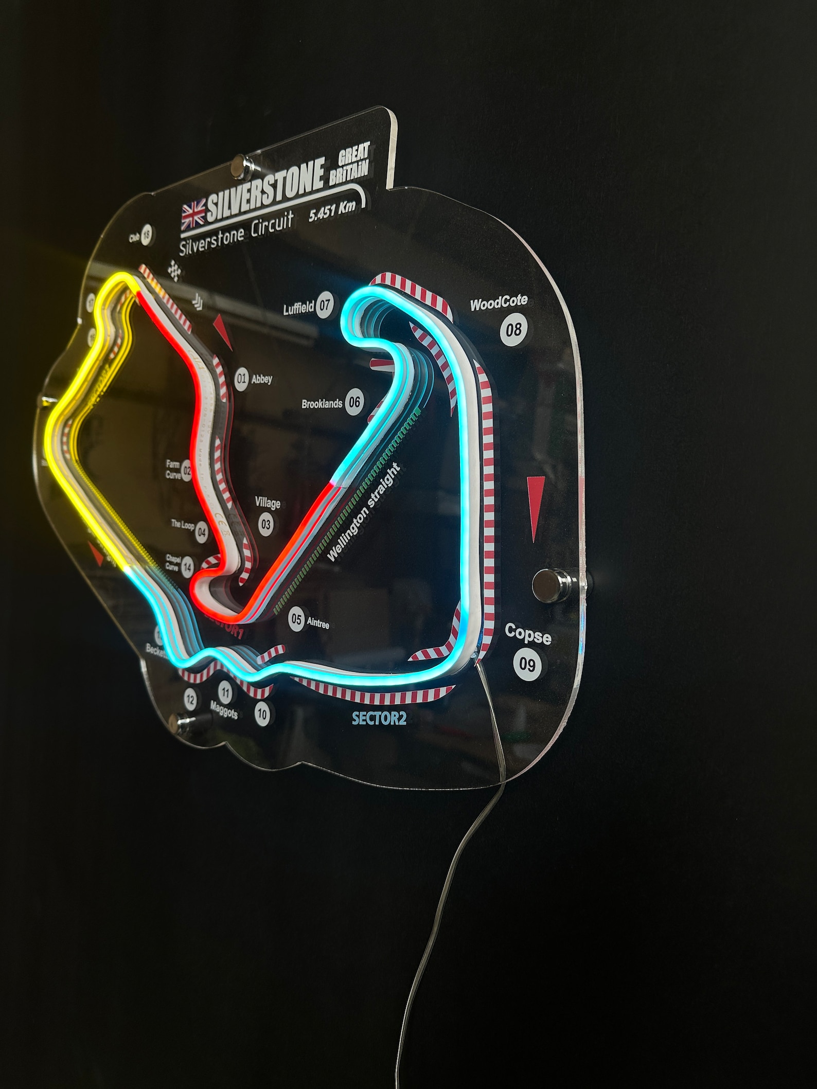 Silverstone Circuit Neon Race Track | Neon Race Track | F1 Formula ...