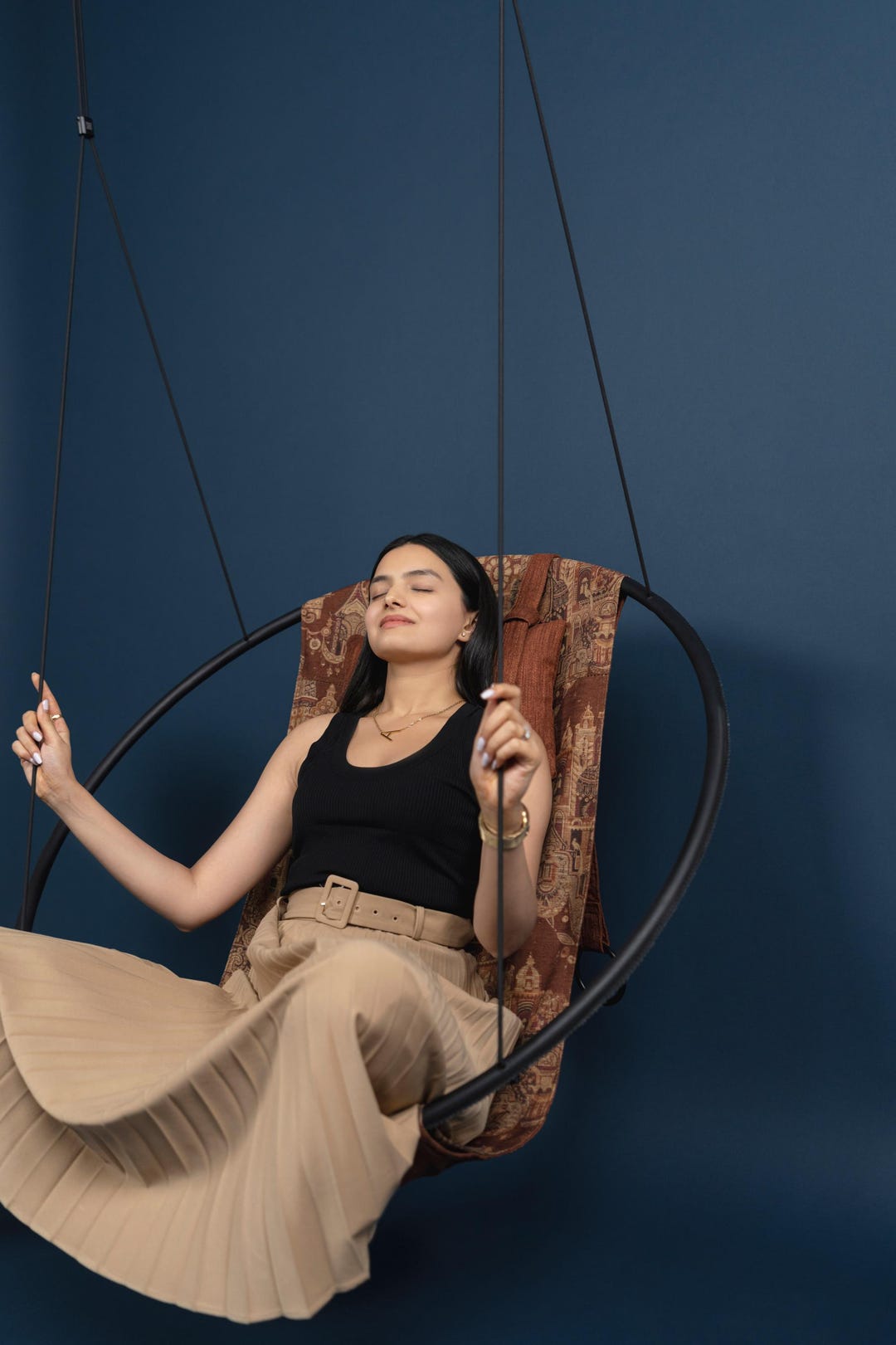 Modern Round Swing Chair: EKAYA Pattern, Indoor Hanging Seat (1000mm ...