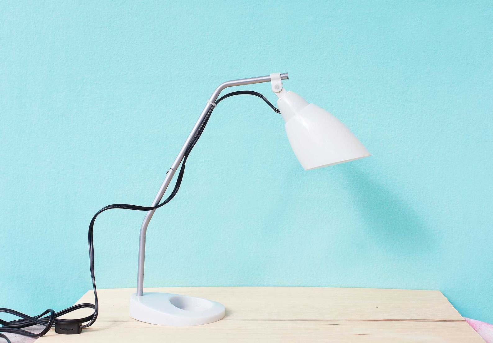 White Lucite Plastic Desk Lamp/unique Mod Shaped Shade With | Etsy