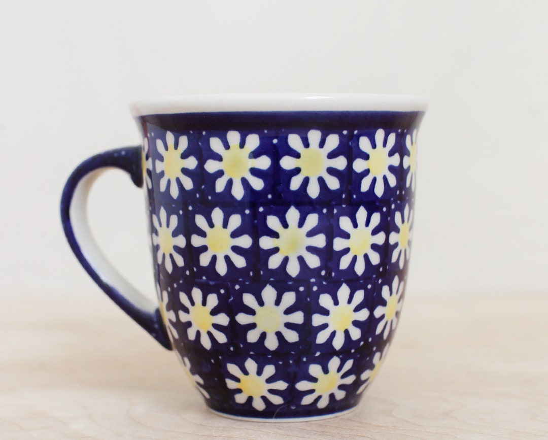 Manufaktura Bolesławcu Daisy Mug/ Signed A. Dziadosa Number 087 ...