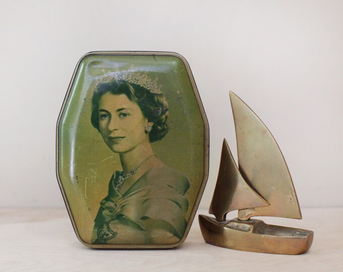 Queen Elizabeth Coronation Toffee Tin/ Rare George W. Horner & Co ...