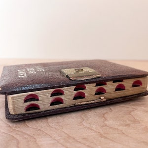 Vintage 1930s 5 Year Diary Partially Used/ Leather Cover W Deco Lock ...