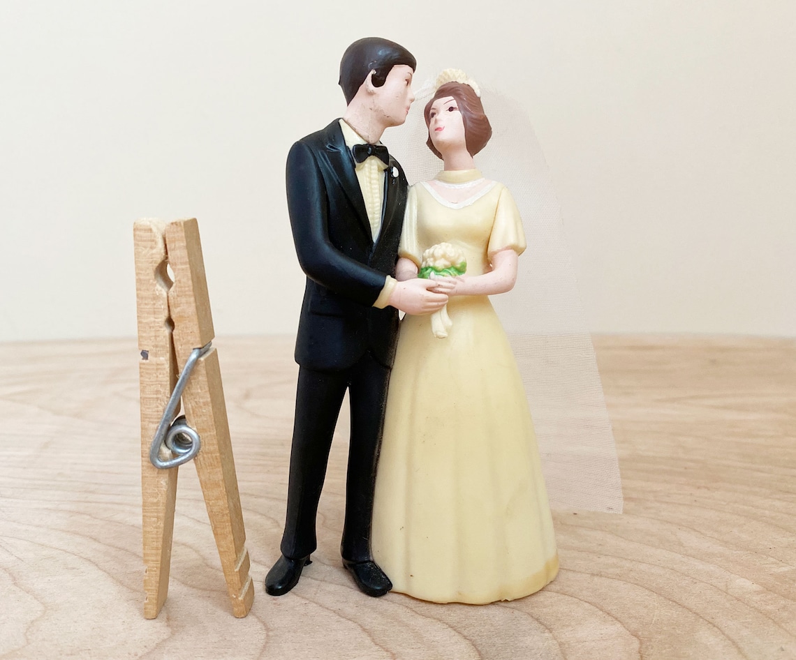 Vintage Wedding Cake Topper/ Vintage Brunette Man & Woman in | Etsy
