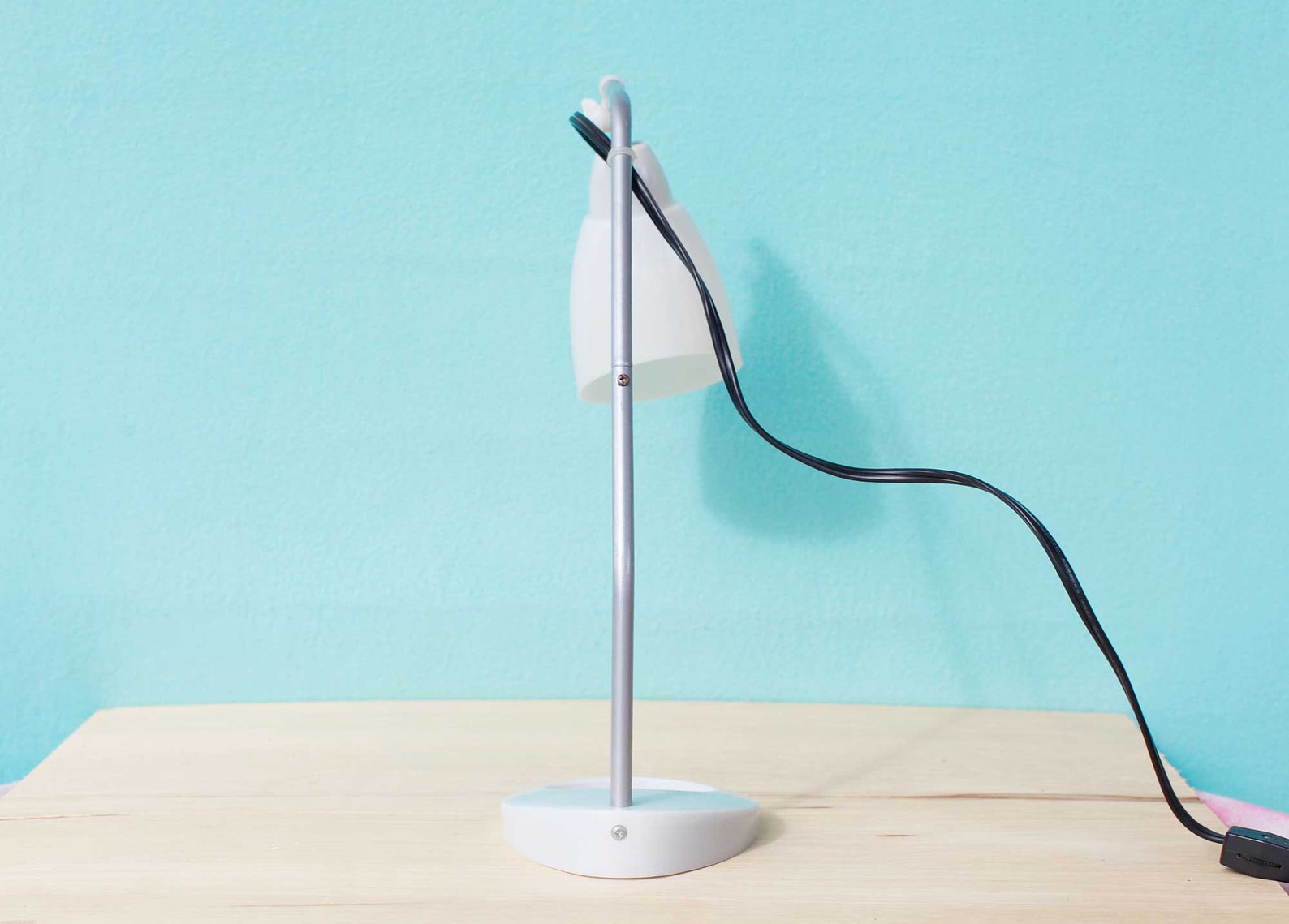 White Lucite Plastic Desk Lamp/unique Mod Shaped Shade With | Etsy