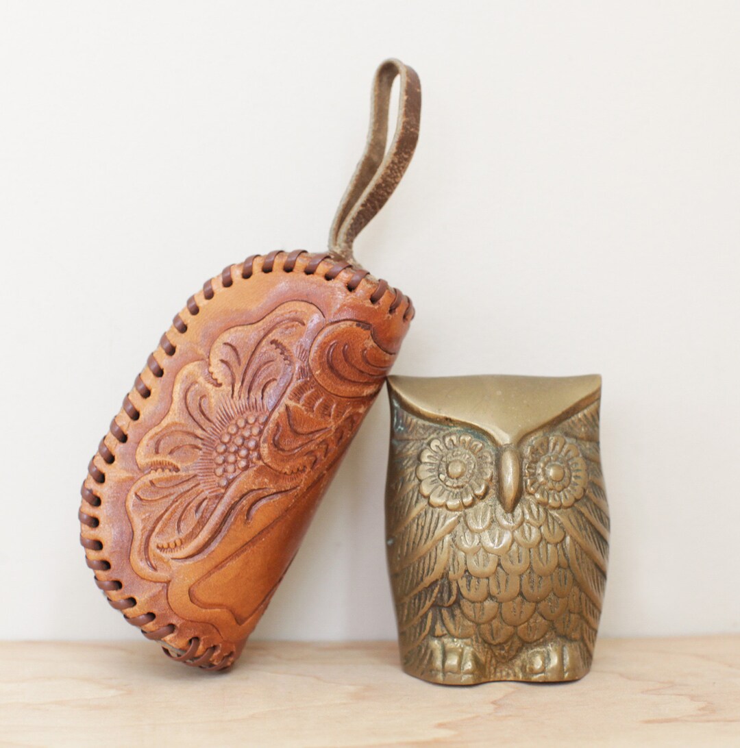 Hand Tooled Leather Floral Coin Purse/ Beautifully Broken Hand Stitched ...