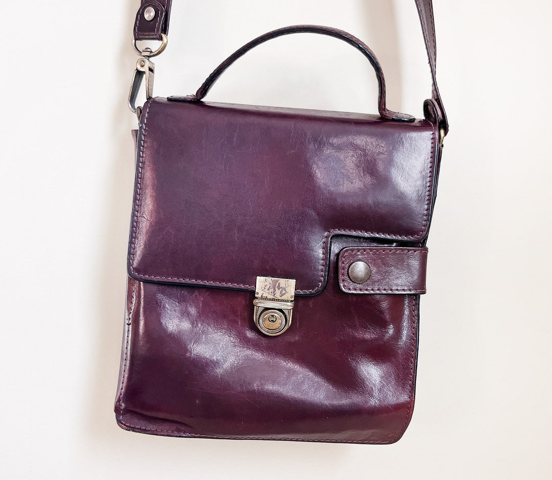 Unique Canadian Leather Crossbody Travel Bag/ Beautiful 70s Style Fold ...