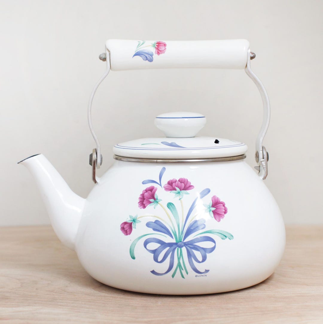 Lenox Poppies on Blue Enamel Kettle/ 80s Post Mod Floral Bouquet 8 Cup ...