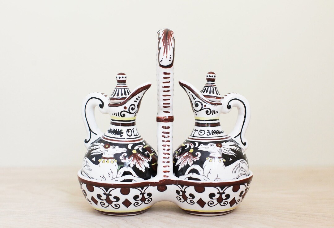 Labor Deruta Resting Deer Oil & Vinegar Ceramic Set/ Beautiful Hand ...