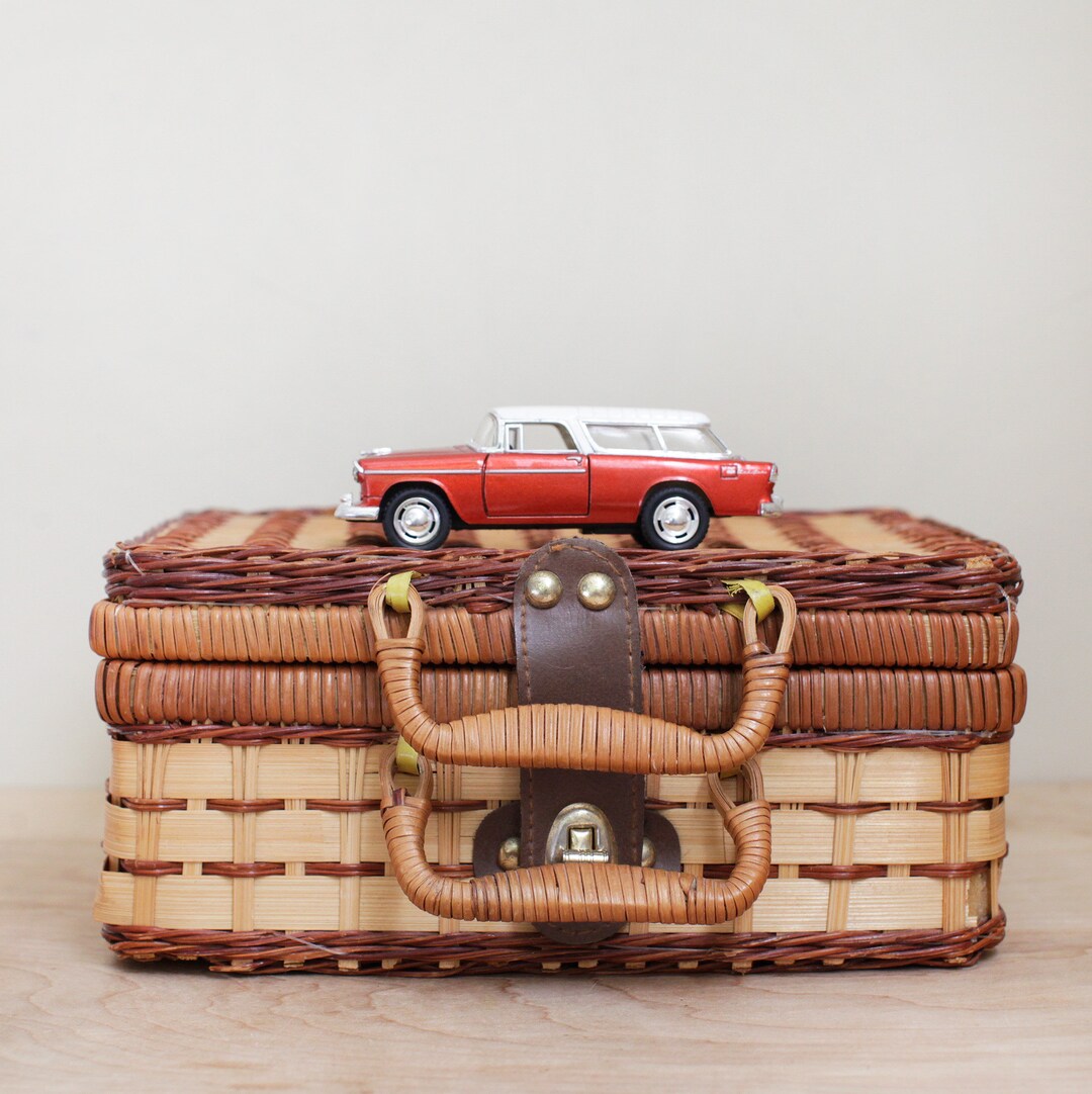 Small Vintage Wicker Picnic Basket/ Super Cute Suitcase Style Lunch ...