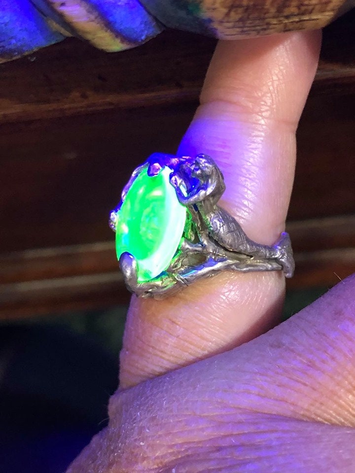 Mystical Nouveau Mermaid Gazing Ring Uranium Vaseline Glass Glows Magic ...
