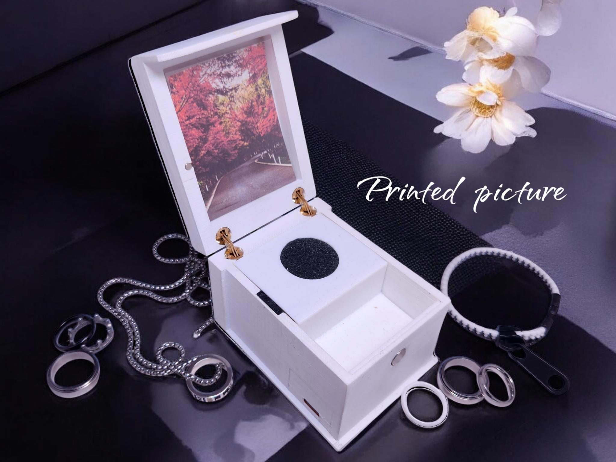 Customizable Electronic Music Box With Personalized MP3 | Engraved ...