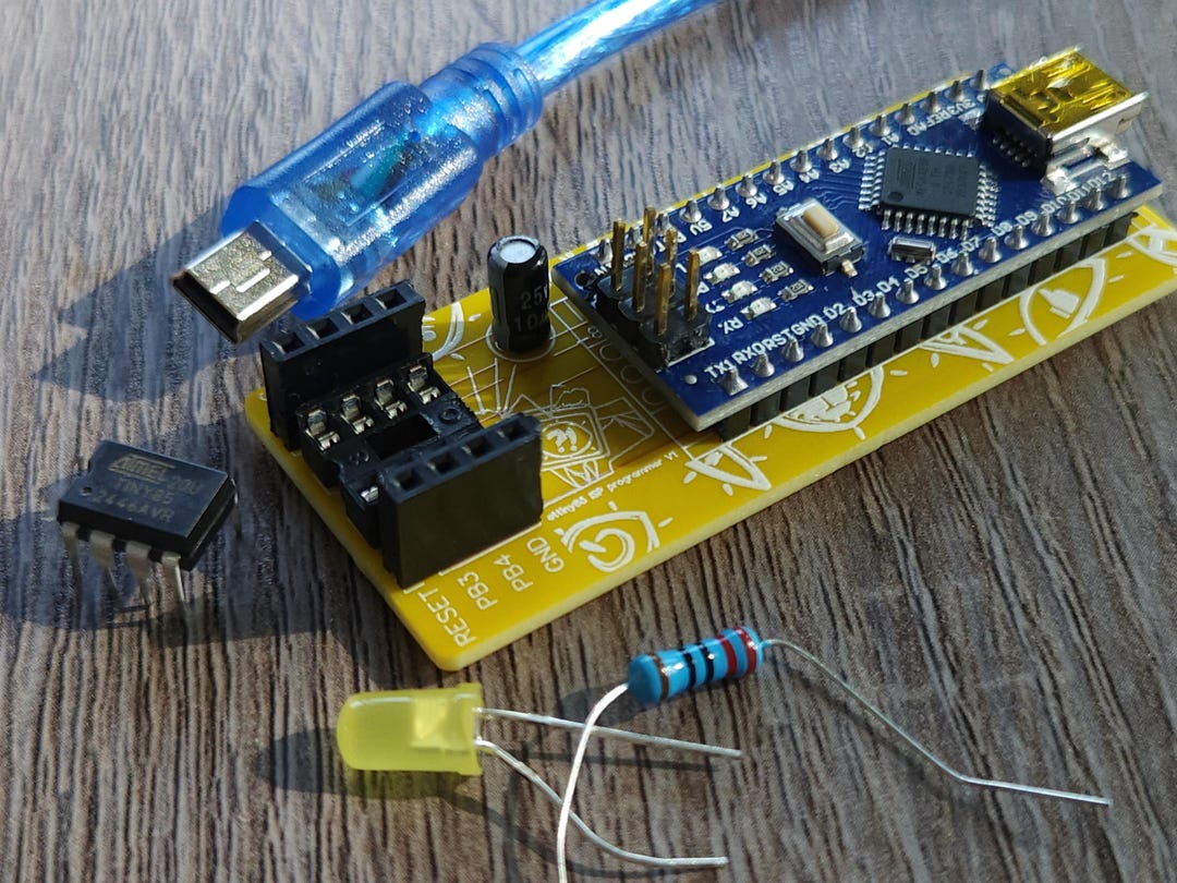 Arduino Compatible Attiny85 USB Isp Programmer – DIY Microcontroller Programming Kit for ...
