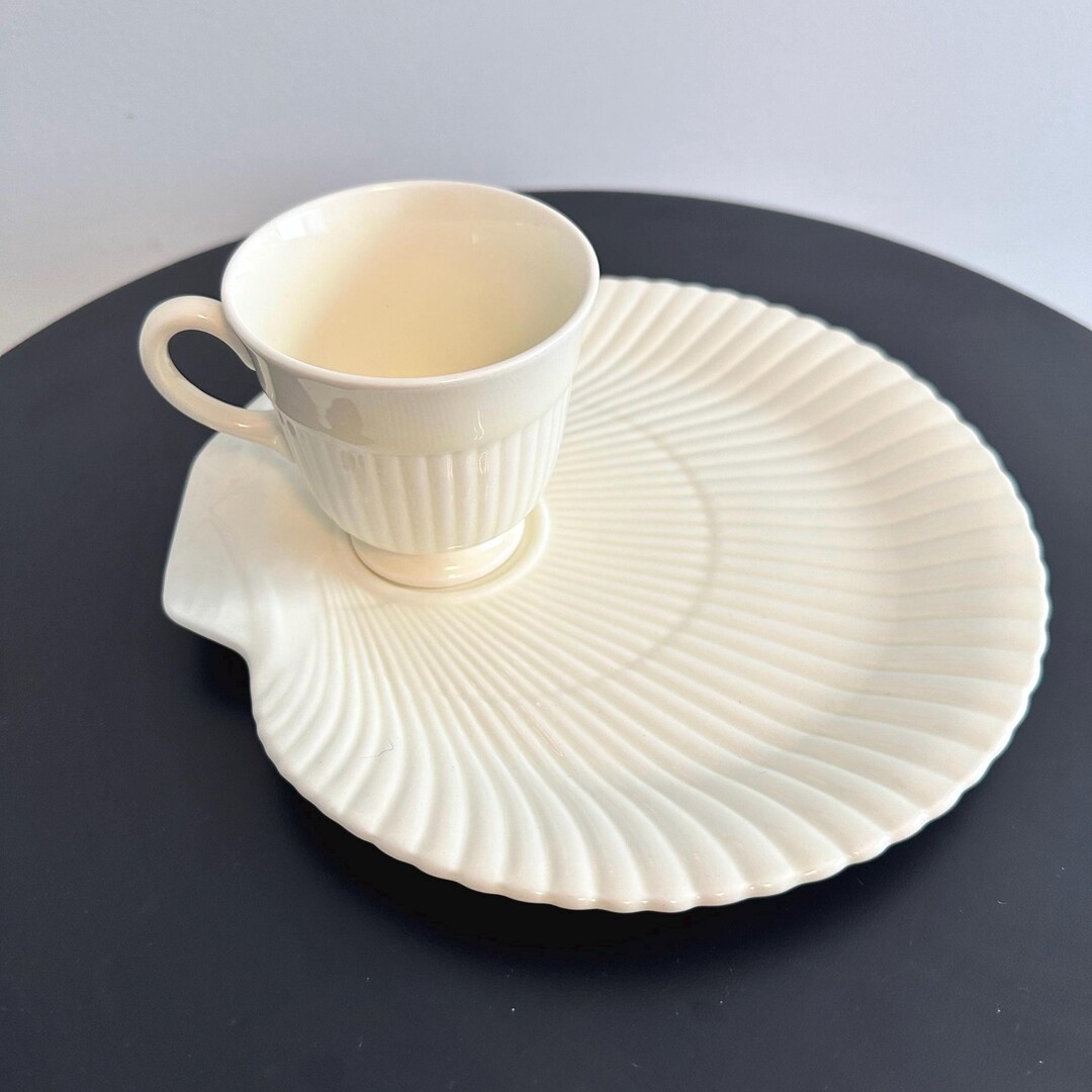 Set of 3 WEDGEWOOD Scallop Shell Snack Plates and Cups, Etruria and ...