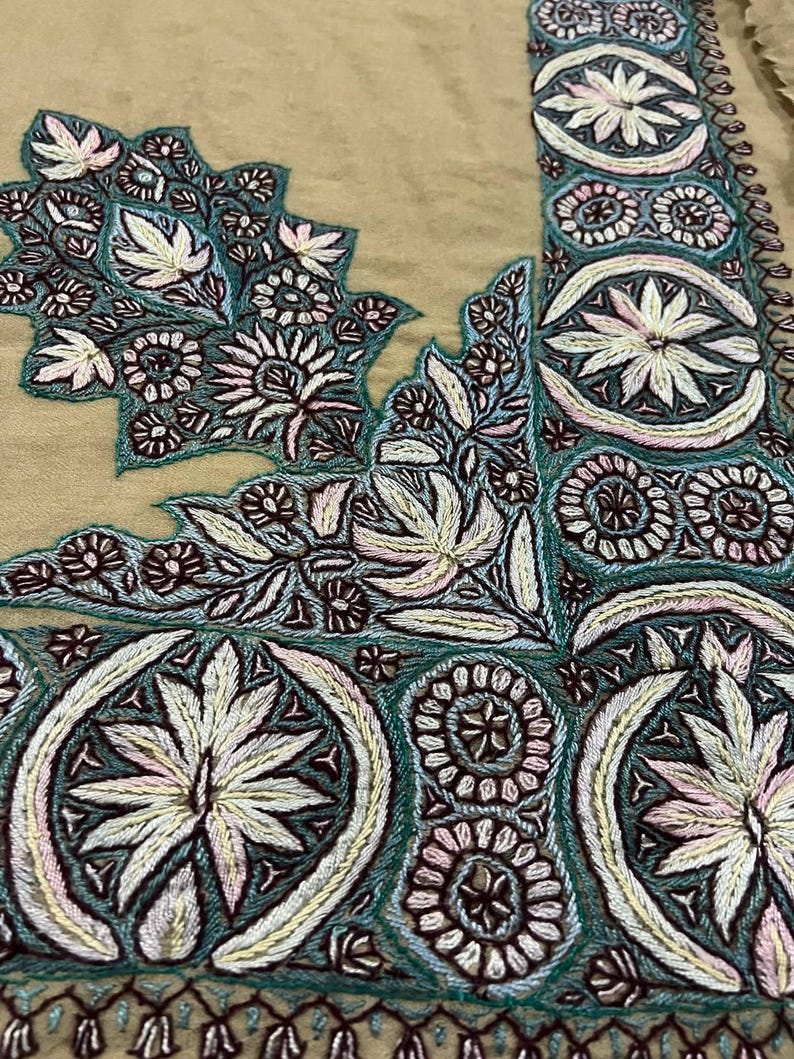 Yemeni Shemagh: Omani Kashmiri Embroidery, Rare Pattern - Etsy
