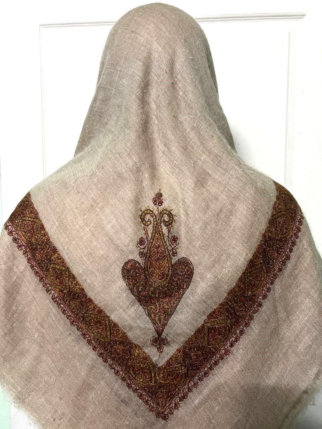 Shemagh Lightweight Blend of Wool,omani Dubai Comfortably Covers the ...