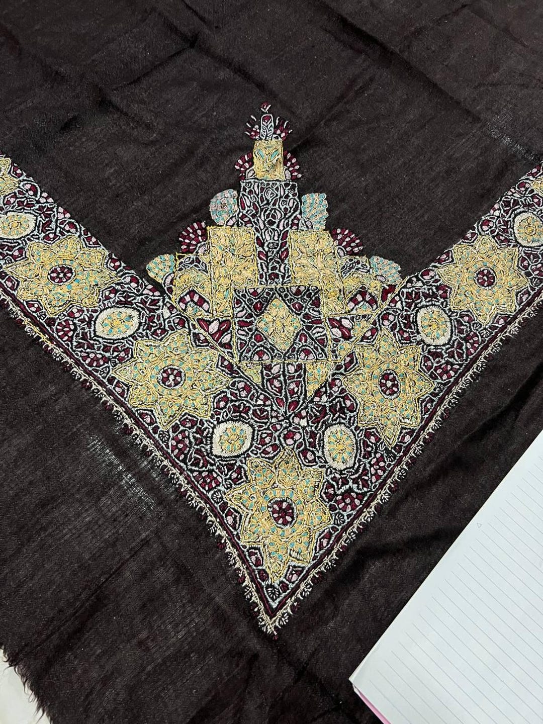 Burnt Brown Omani Shemagh Wool Sheepskin Finely Embroidered Beautiful ...