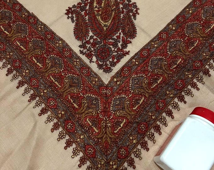 Yemeni Shemagh Omani Kishmiri Embroidery Pattern is Unique and ...