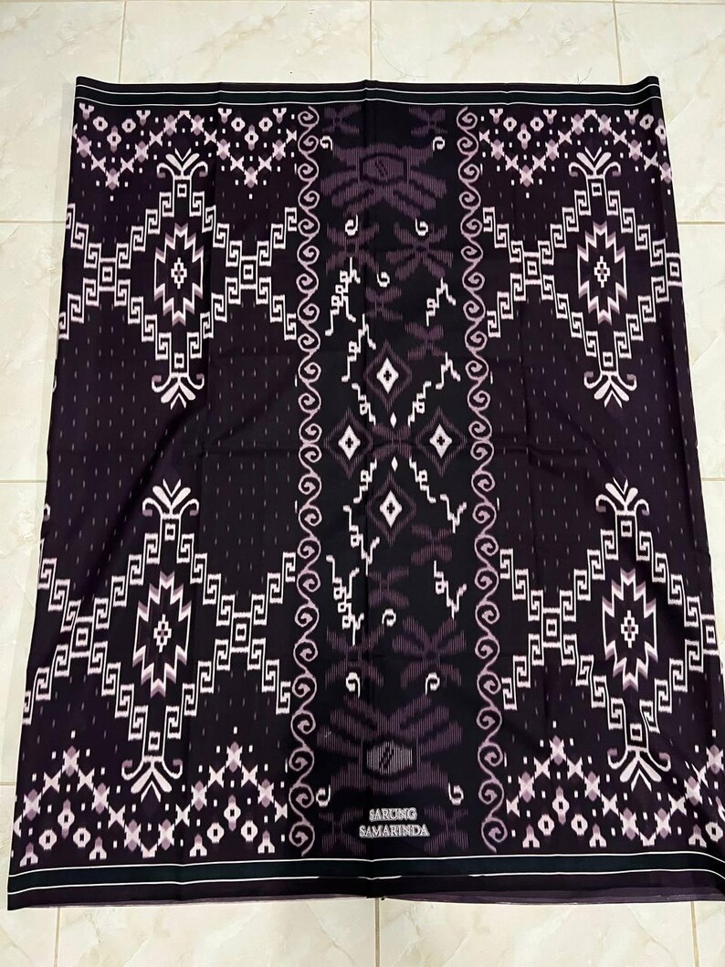 Sarung for Men Printed Lungyi Beach Wrap Sarong Printed Puppet - Etsy