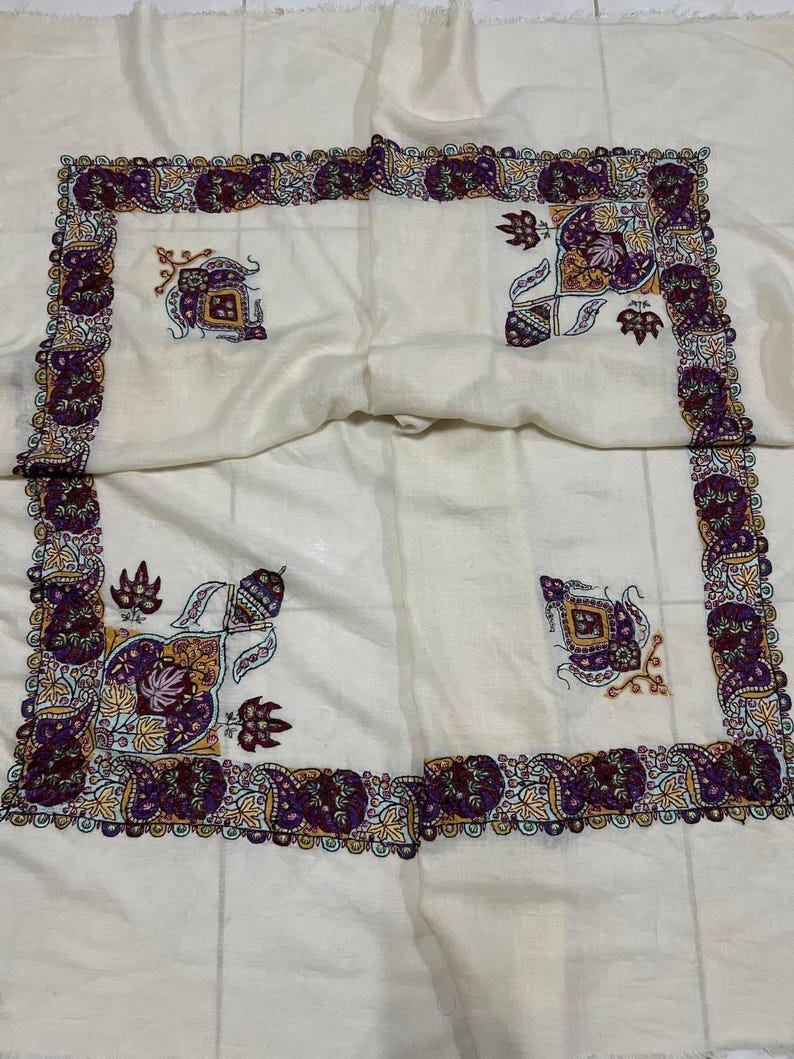 Shemagh Hajj Umrah Sharp Pattern, Elegant, and Clean-looking for Prayer ...