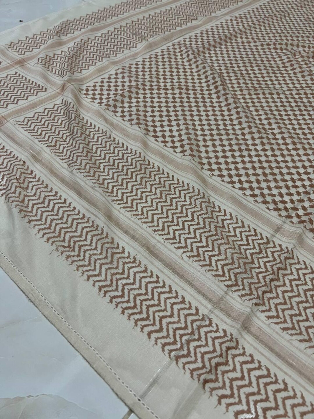 Shemagh Cream Minimal Simple yet Elegant, With a Luxurious Look for ...