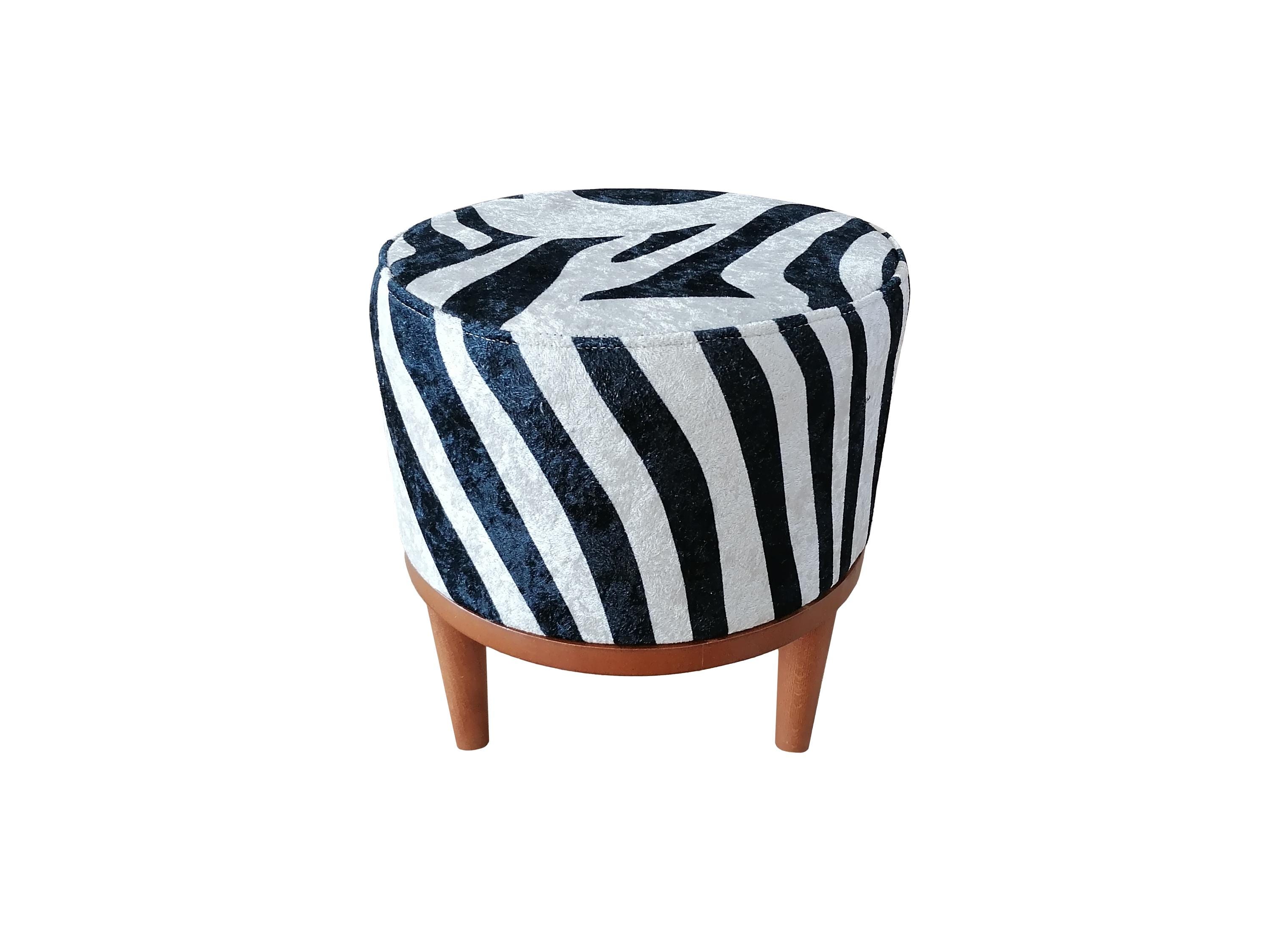 Black & White Stool, Modern Home Decor, Chic Saloon Pouf, Simple Design ...