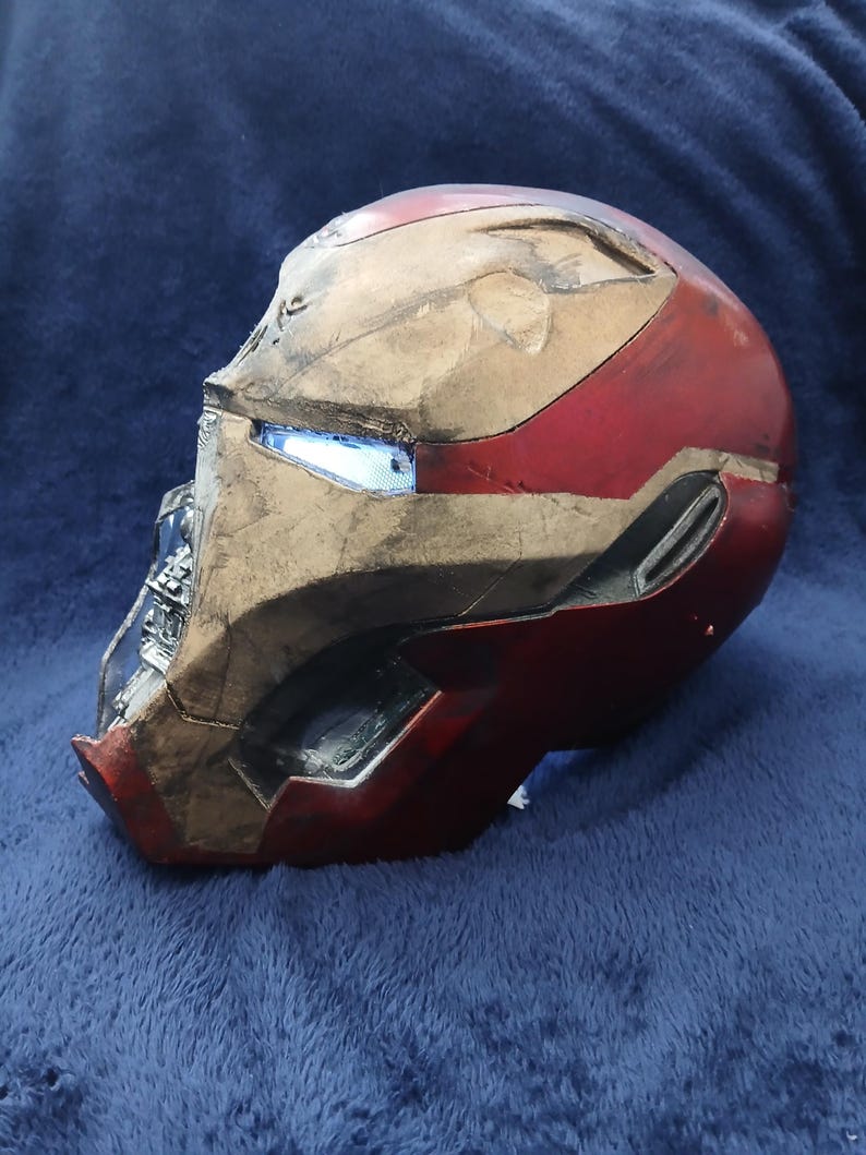 Iron Man Mark 50 Battle Damaged Helmet – Avengers Endgame Iron Man Prop ...