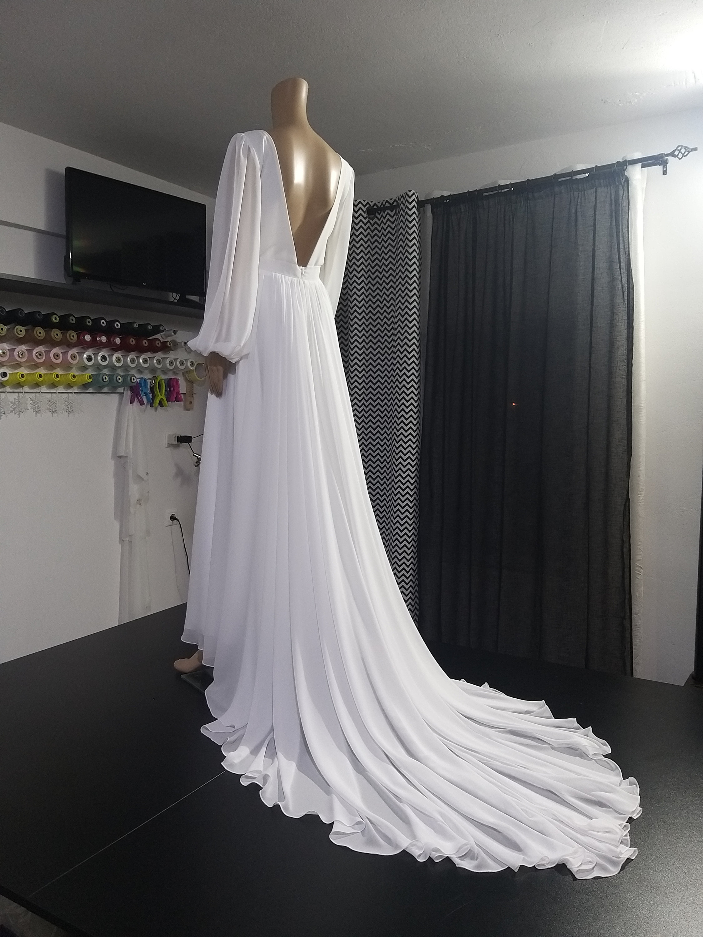 Long Sleeve Chiffon Wedding Dress - Etsy Long Sleeve Chiffon Wedding Dress - Etsy