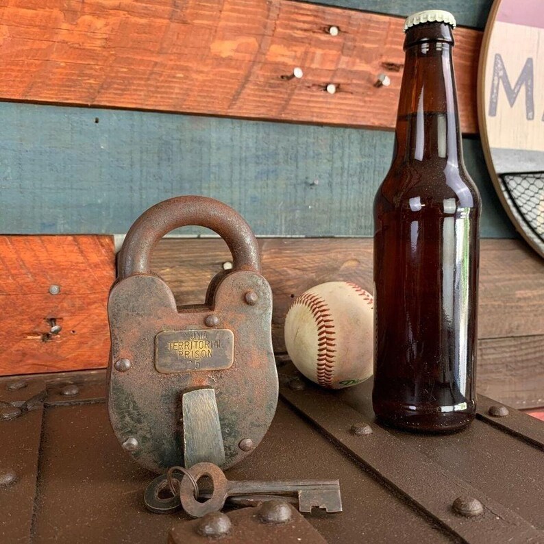 Yuma Territorial Prison Cast Iron Lock & Keys With Antique Finish 3 X 5 ...