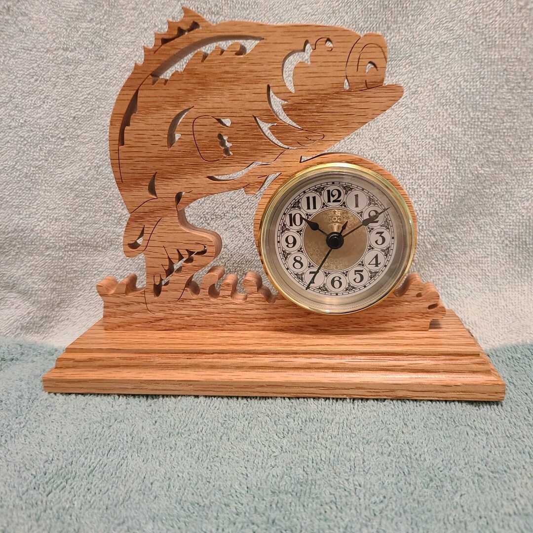 Fisherman Gift, a Big Bass Clock Cut From Oak With a Scroll Saw - Etsy