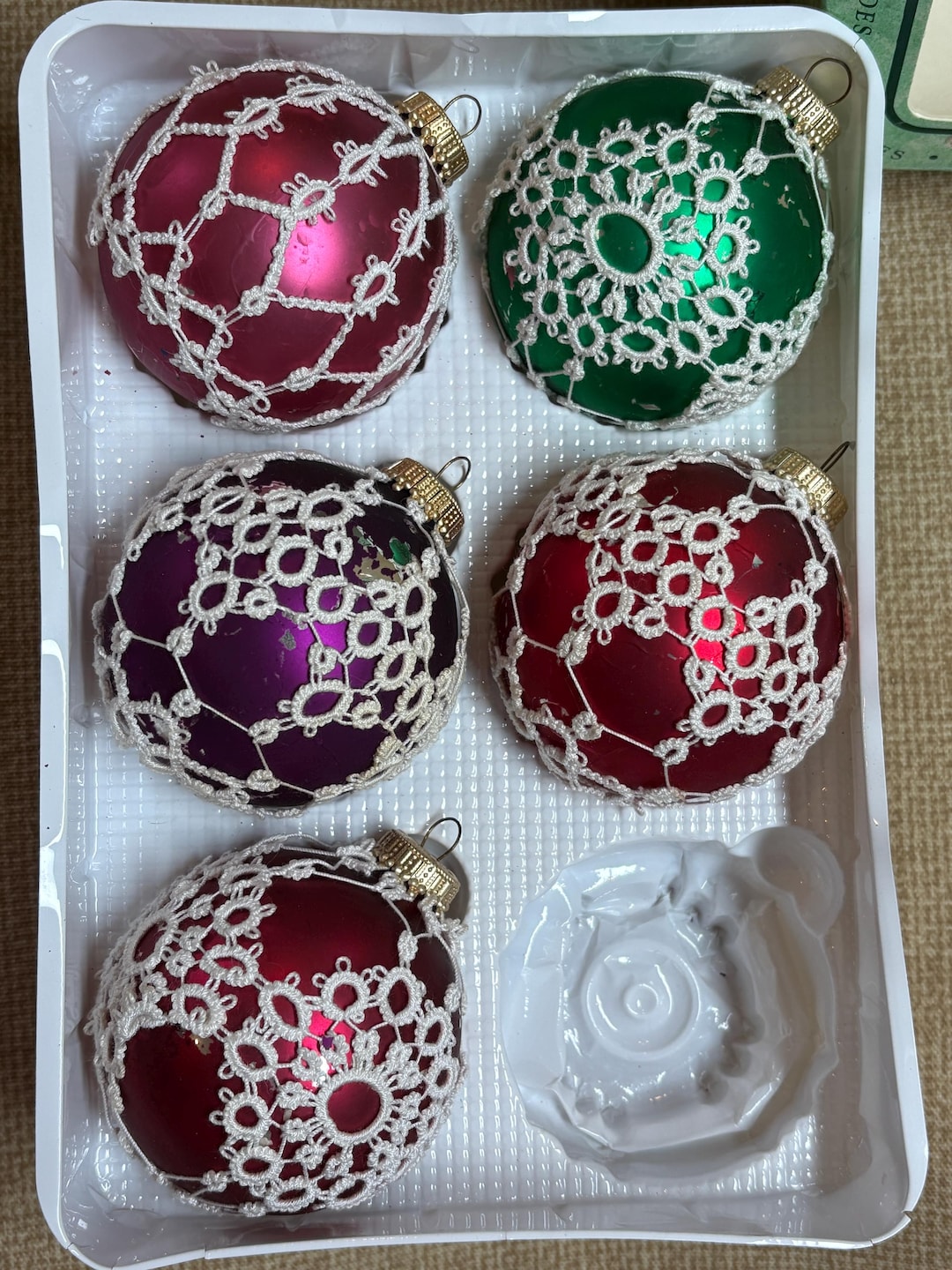Vintage Handmade Tatted Christmas Ball Ornaments Set of 5/tatted Round ...