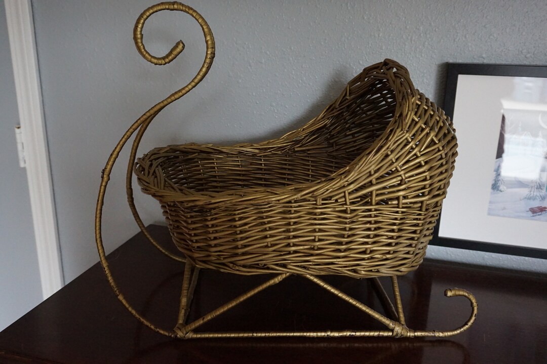 Vintage Rare Large Wicker Sleigh/wicker Christmas Sleigh/wicker Sleigh ...