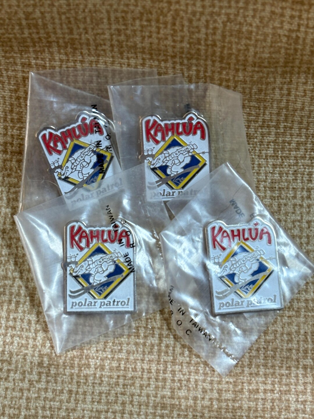 Vintage Kahlua Polar Patrol Pin/kaulua Giveaway Pin/skiing/bar/bear ...