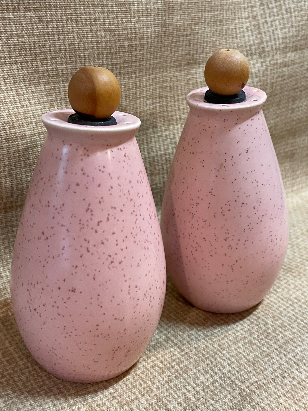Vintage MCM Pink Speckled Glaze Salt and Pepper Shaker Set/retro Style ...